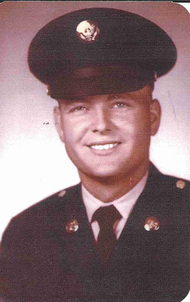 Bob Neusch, Helicopter Mechanic | Martin County Veterans Memorial